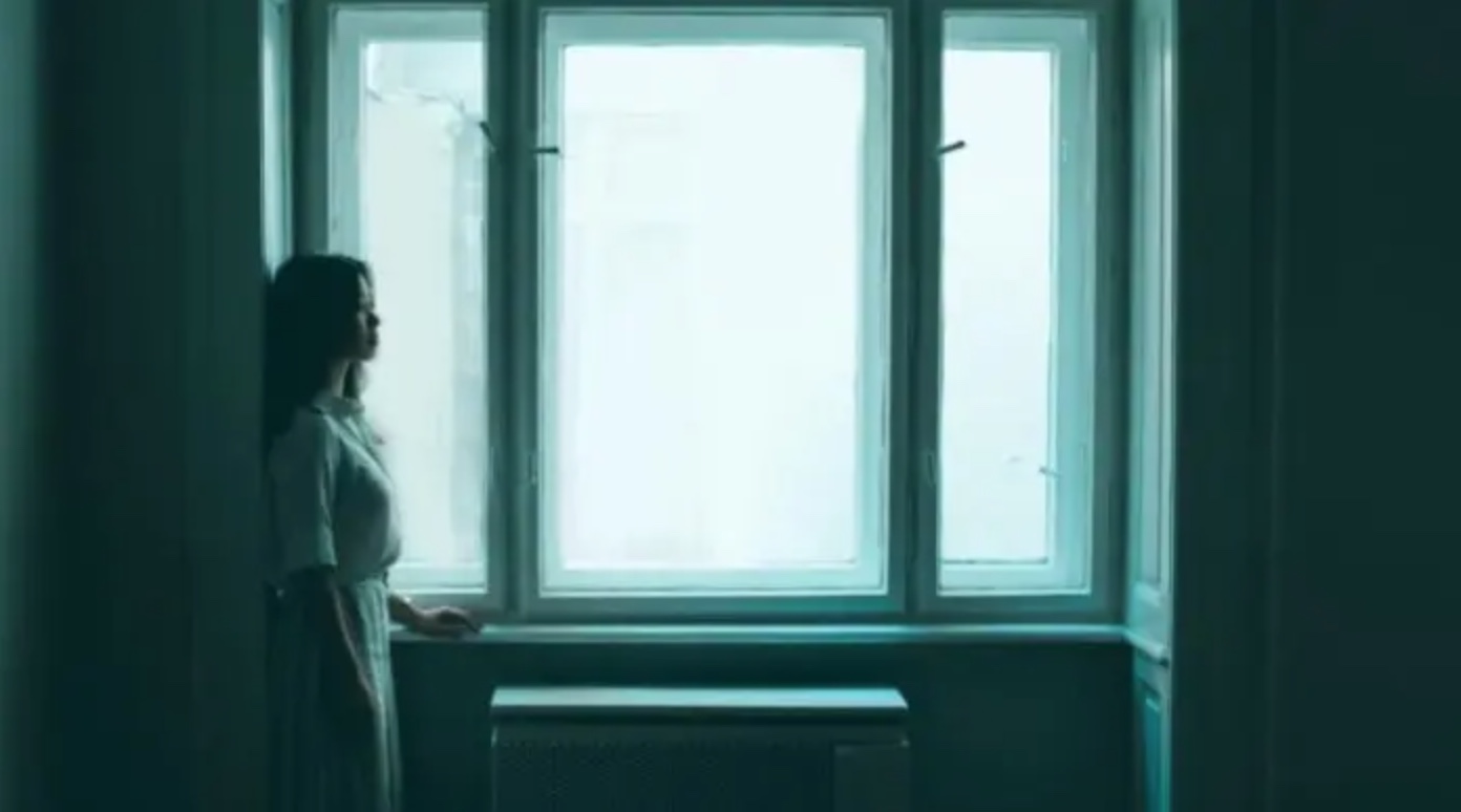 Мамо, тобі від мене потрібні тільки гроші? А як же любов, турбота? – А для того в мене є ще двоє ...